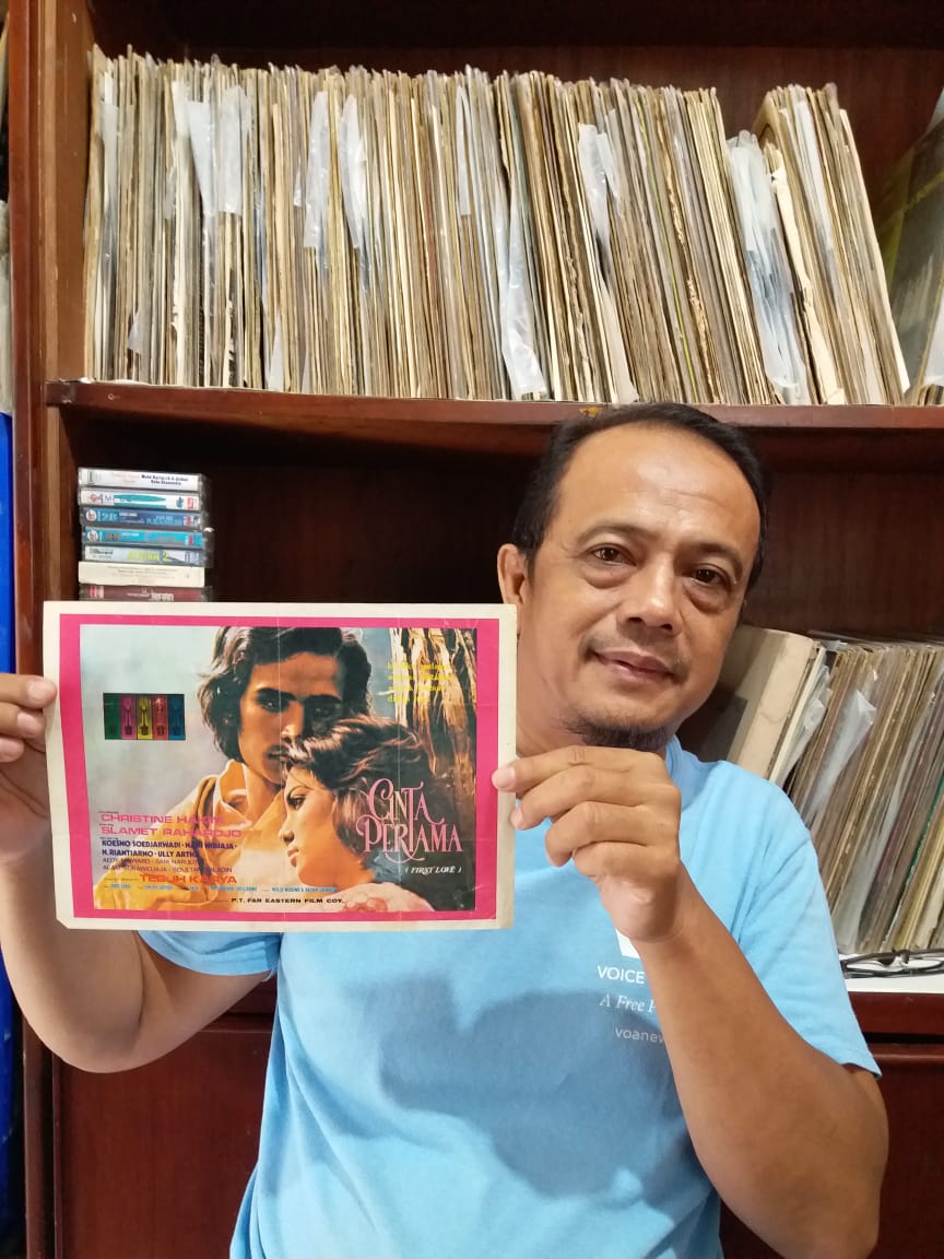 Romantisna Nongton Pilem Cinta Pertama – Sunda News